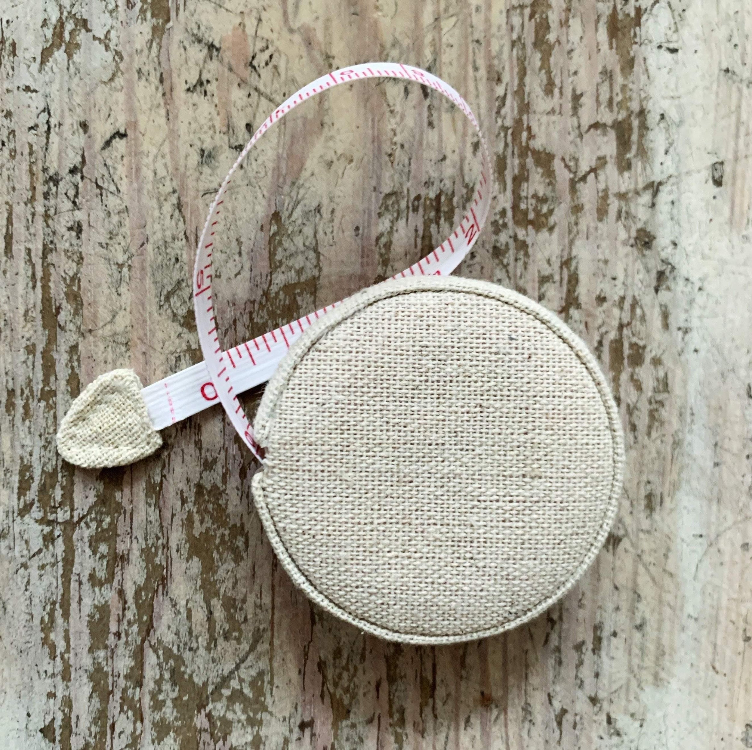 Bee Retractable Measuring Tape | Tribe Yarns, London - tribeyarns